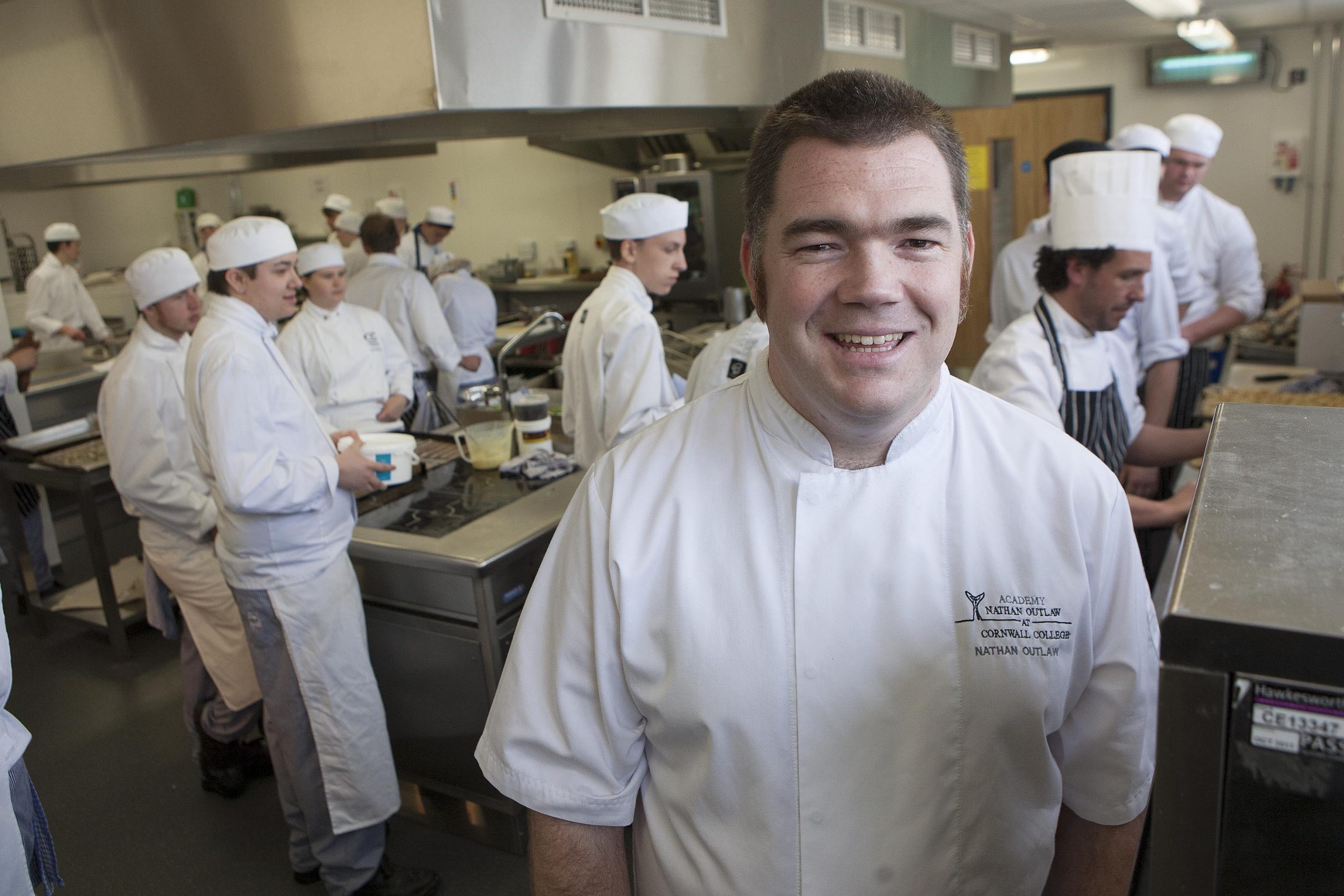World Class Chef, Nathan Outlaw Seeks an Apprentice - The Chefs' Forum